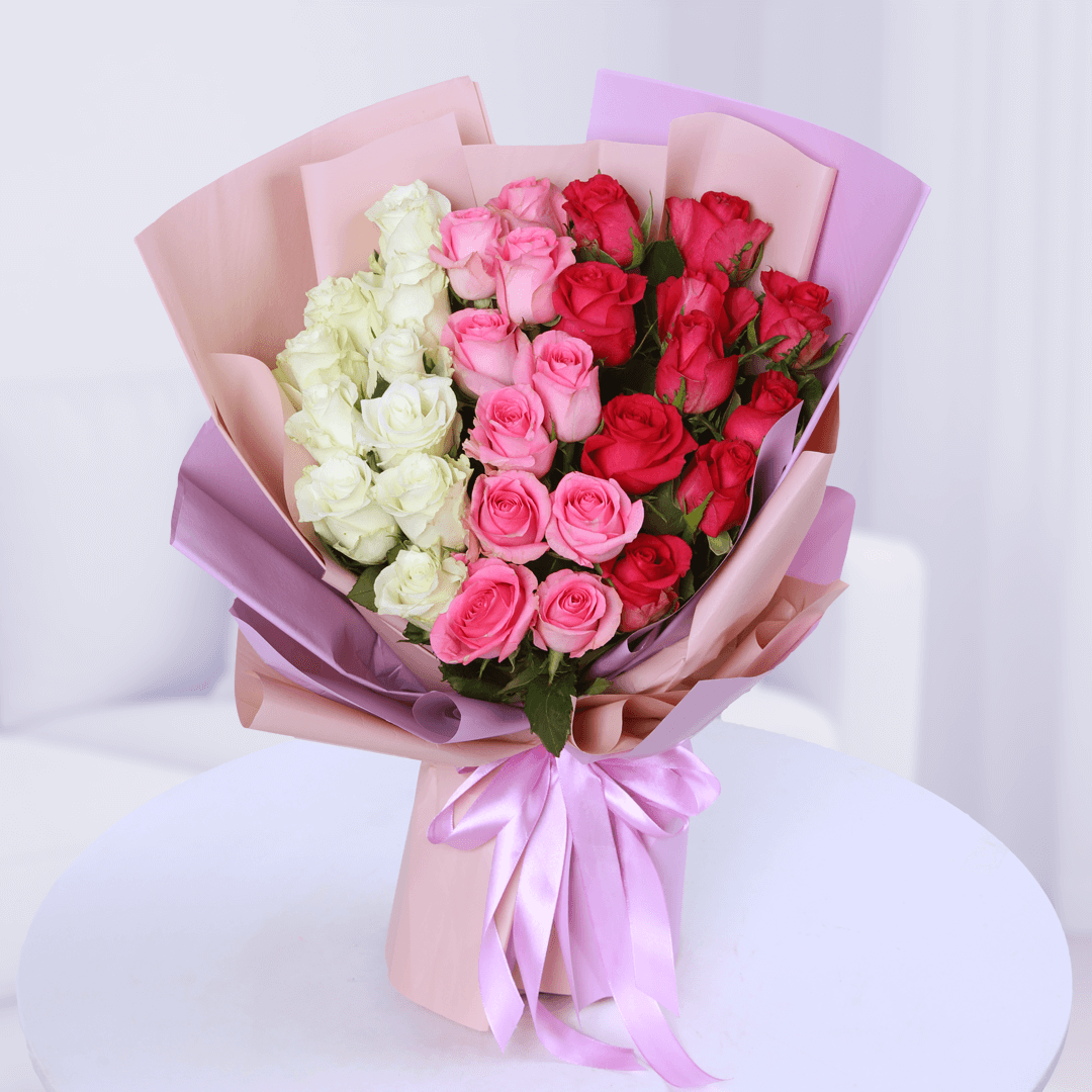 Red, White & Pink Mix color Roses Bouquet